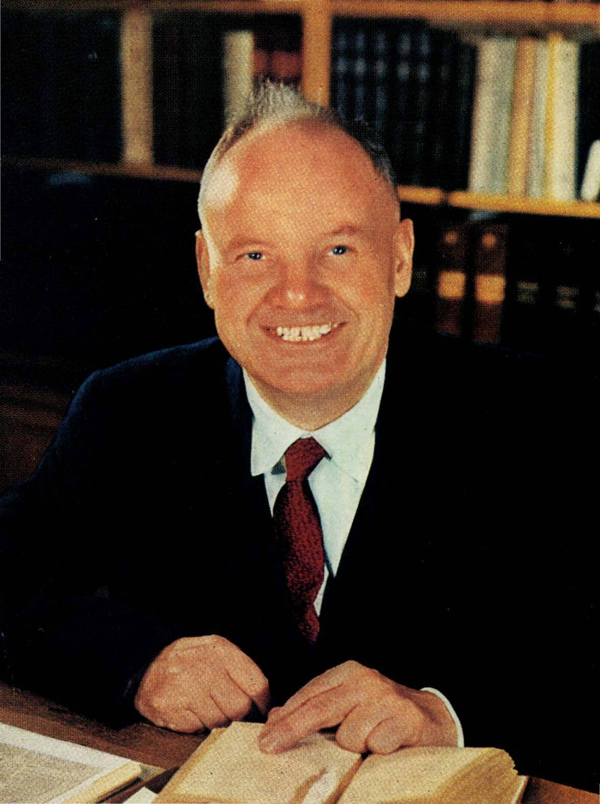 Maurice Thorez (1900-1964) : du fils du peuple au jouet de Moscou ...